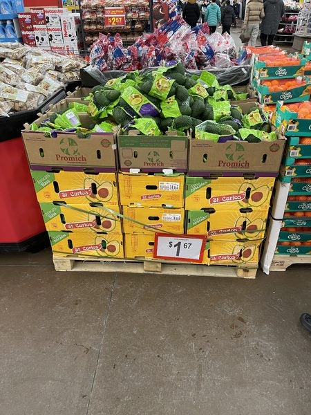 [Walmart] HOT! Mexican Hass bag of 5 AVOCADOS $ 1.67 - RedFlagDeals.com ...