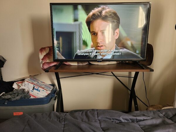 [Staples] Computer Stand with Laminate Top $19.97 - RedFlagDeals.com Forums