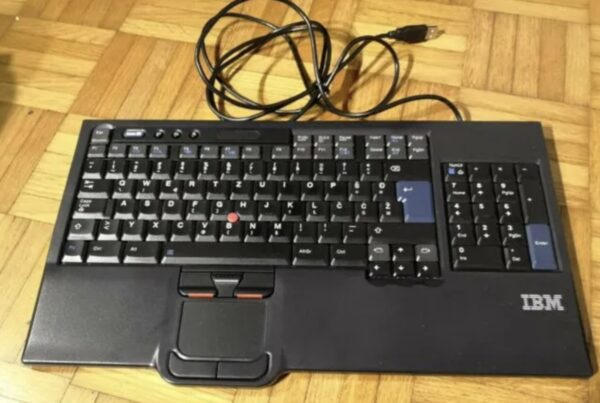 [Lenovo Canada] ThinkPad TrackPoint Keyboard II (CAFR layout) $104.54 ...