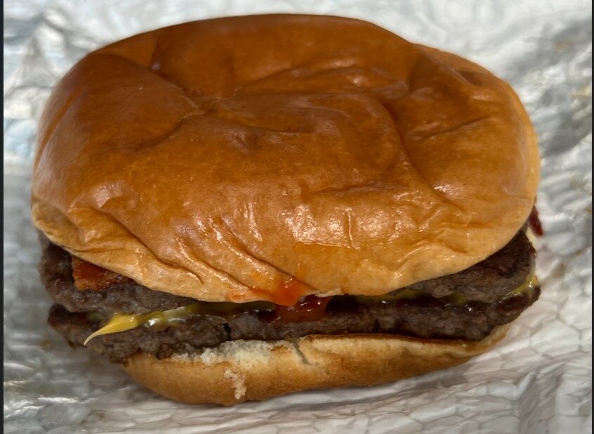 [Wendy's] SCORCHING, BIG & Juicy $5 Baconator Makes An August App ...