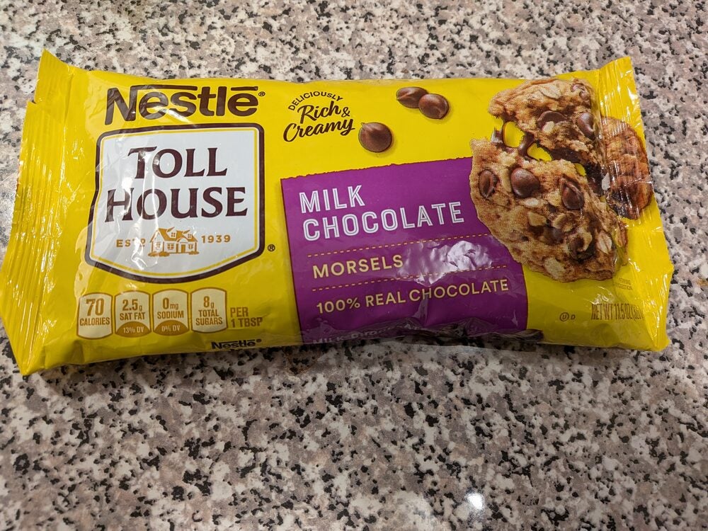 [Loblaws] Toronto Forest Hill: Nestle Tollhouse Chocolate Chips 326g $0 ...